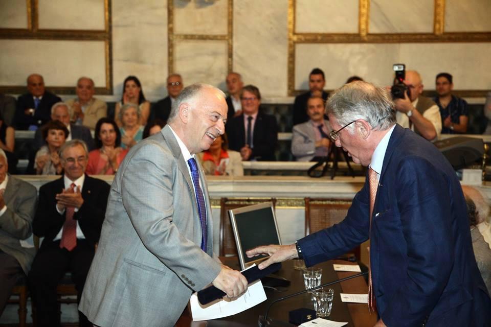 Ανδρέας Τζάκης: Αυτή είναι η Ελλάδα που προοδεύει. Μακριά από διαμάχες ...