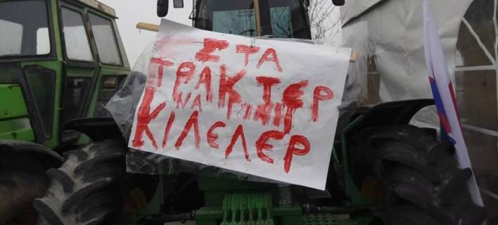 Στα "κάγκελα" οι αγρότες - Αυξάνονται τα τρακτέρ στα μπλόκα - Mononews.gr