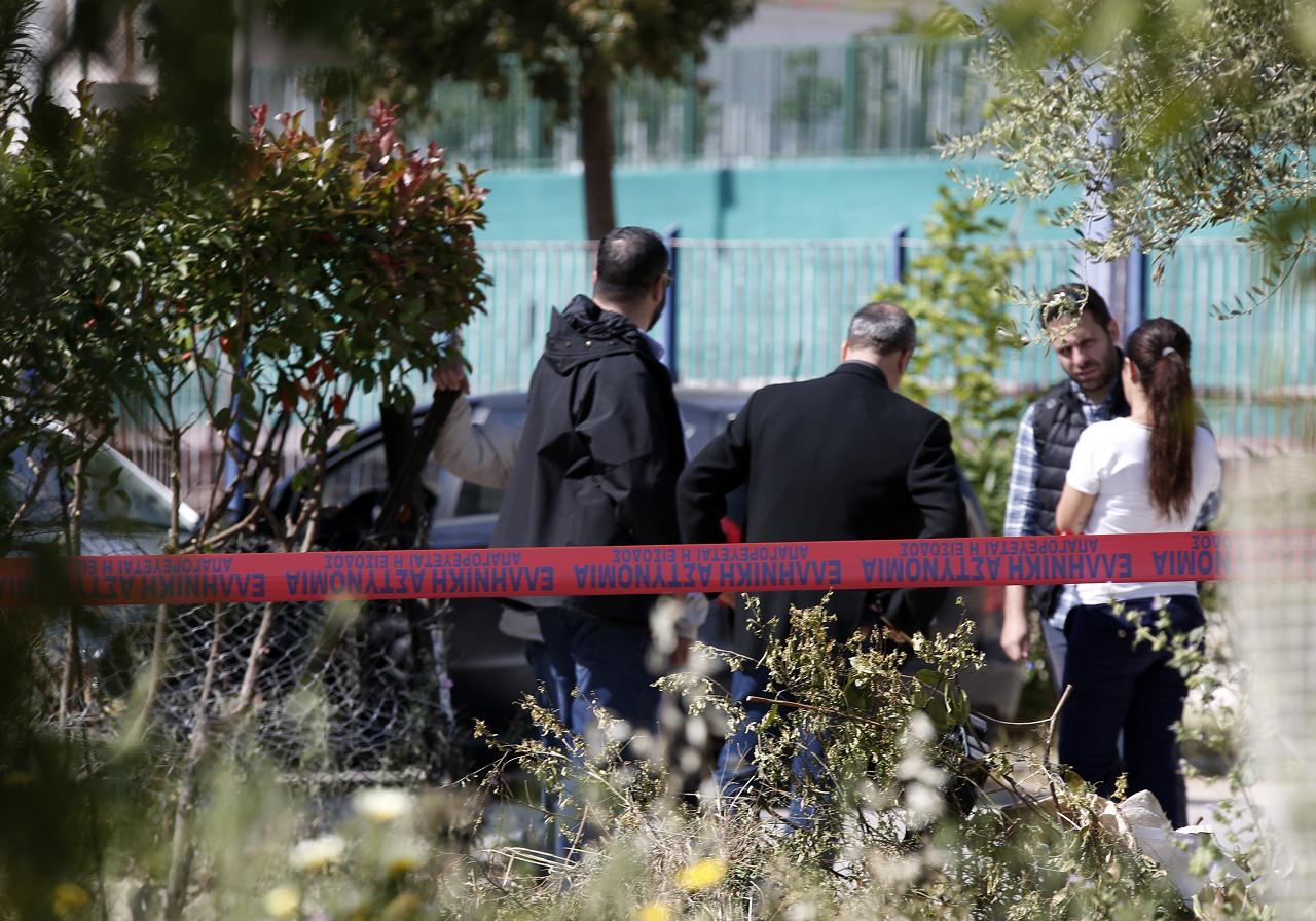 Γλυκά Νερά: Οι πρώτες εικόνες μετά τη δολοφονία της Καρολάιν – Δείτε το ...