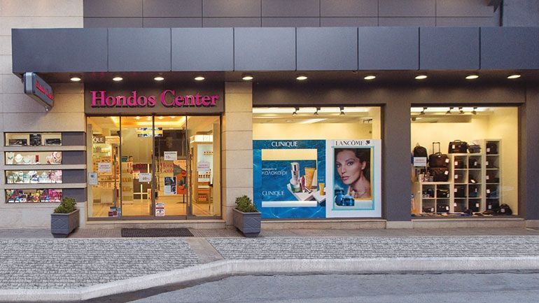 Hondos Center: Εκτόξευση κερδών για τον κυρίαρχο της Ομόνοιας - Mononews.gr