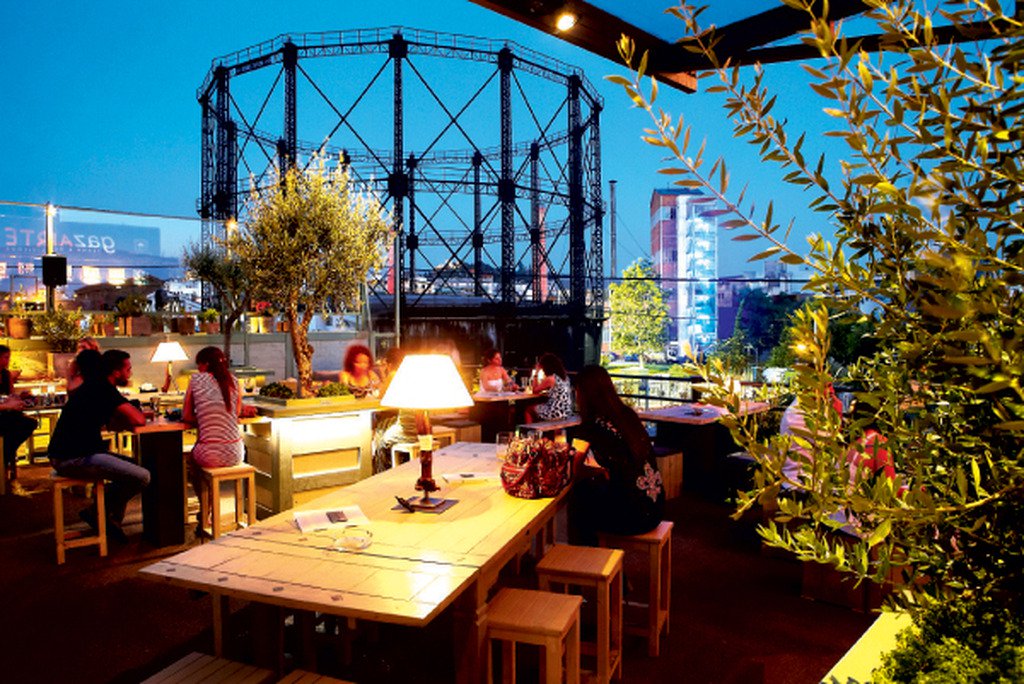 Δύο ενδιαφέρουσες συναυλίες στην ταράτσα του Gazarte αυτή τη βδομάδα - Mononews.gr