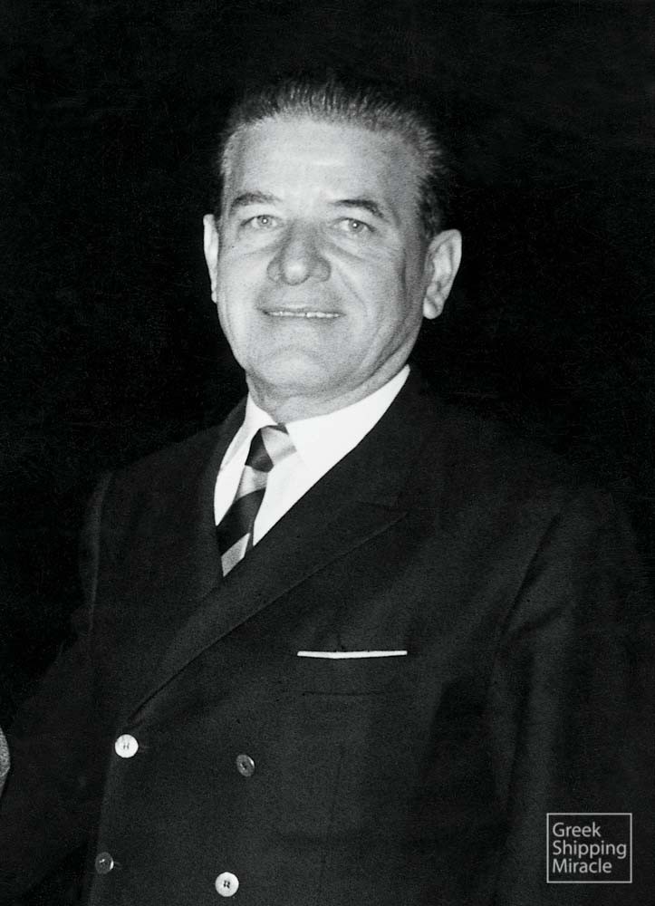 Γιάννης Λάτσης: Ο μεγιστάνας της ναυτιλίας και του πετρελαίου που ...