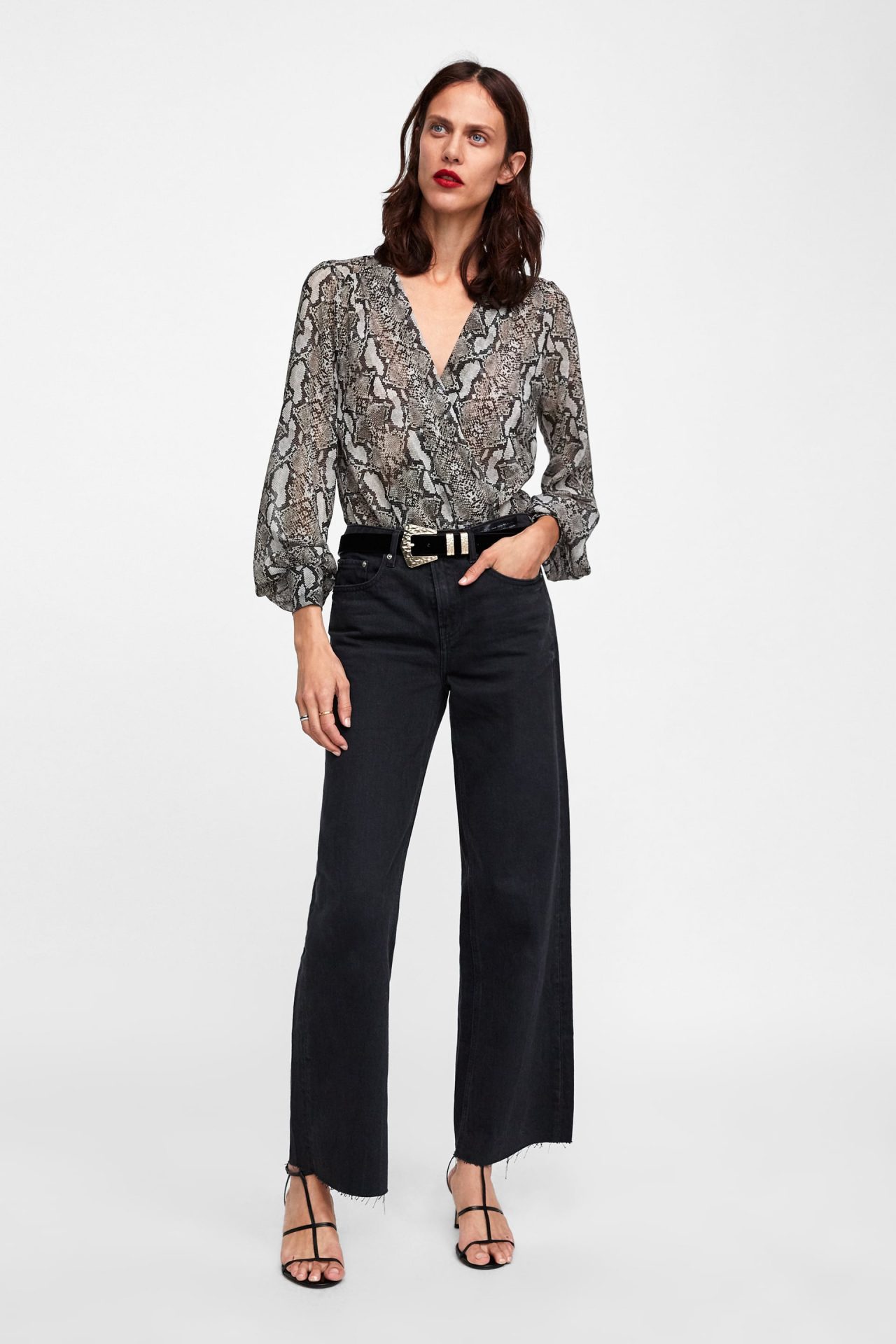 ZARA: Τα animal prints επέστρεψαν δυναμικά - 10+1 κομμάτια για να ...