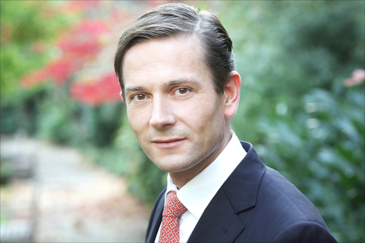 L. Fecker (Innovation Brain) στο mononews: «Δεν αποσυρθήκαμε από την ...