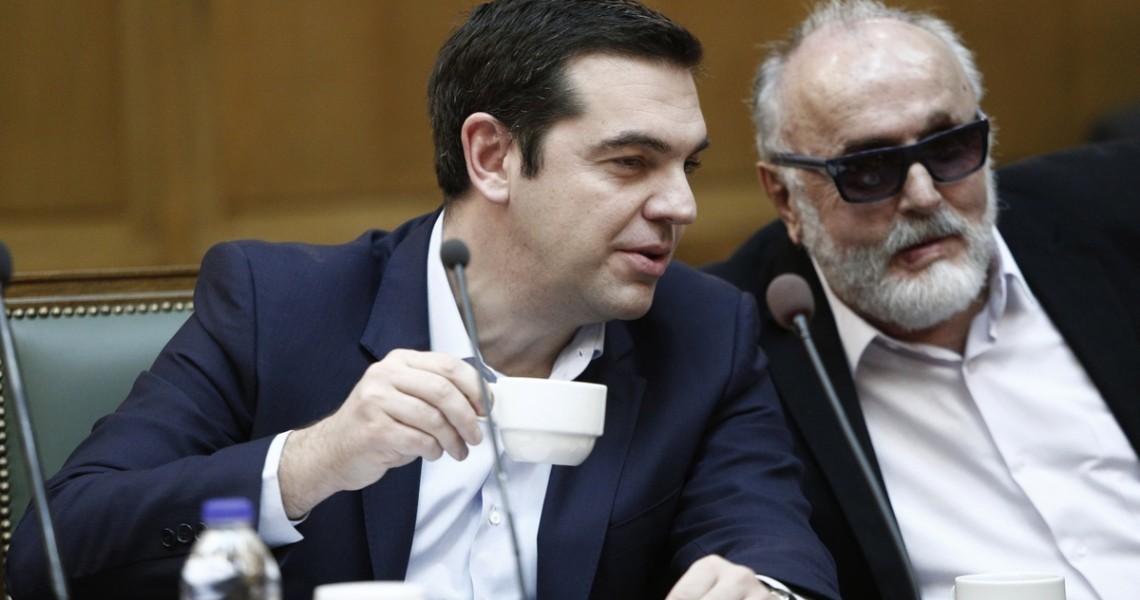 ΣΥΡΙΖΑ: Ξορκίζουν τις δημοσκοπήσεις, αλλάζουν όνομα και ανοίγονται ...