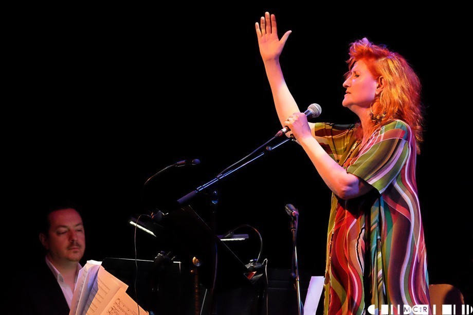 Η Eddi Reader με την αξεπέραστη φωνή για πρώτη φορά στην Ελλάδα ...