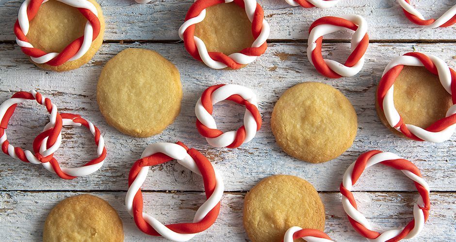 Χρόνος με τα παιδιά: Εύκολη συνταγή του Άκη για μπισκοτάκια-μαρτάκια ...