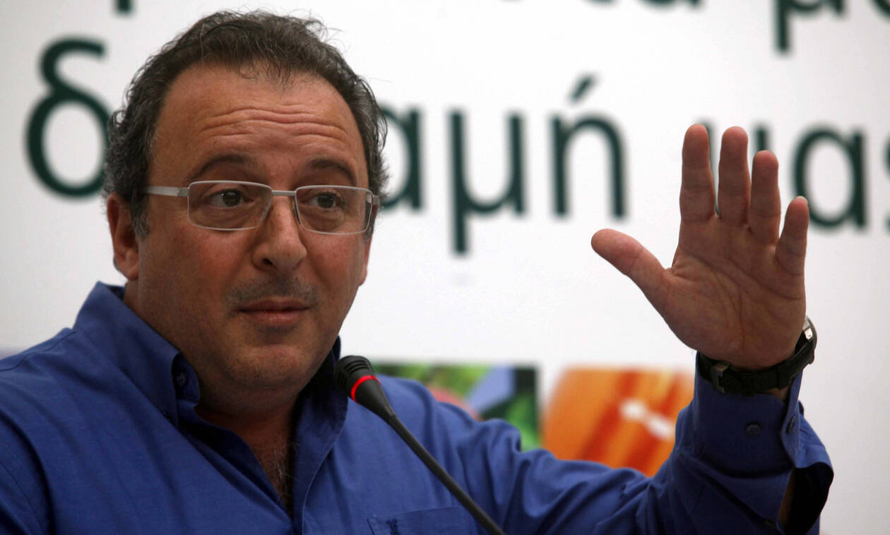 Στο χειρουργείο ο δημοσιογράφος Δημήτρης Καμπουράκης - Mononews.gr