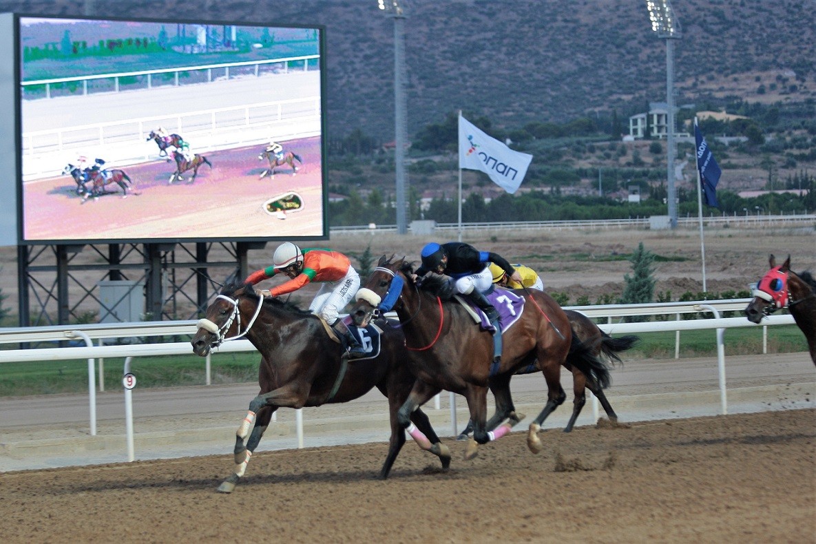 Markopoulo Park: Δύο κούρσες μαγνήτισαν το ενδιαφέρον - Mononews.gr