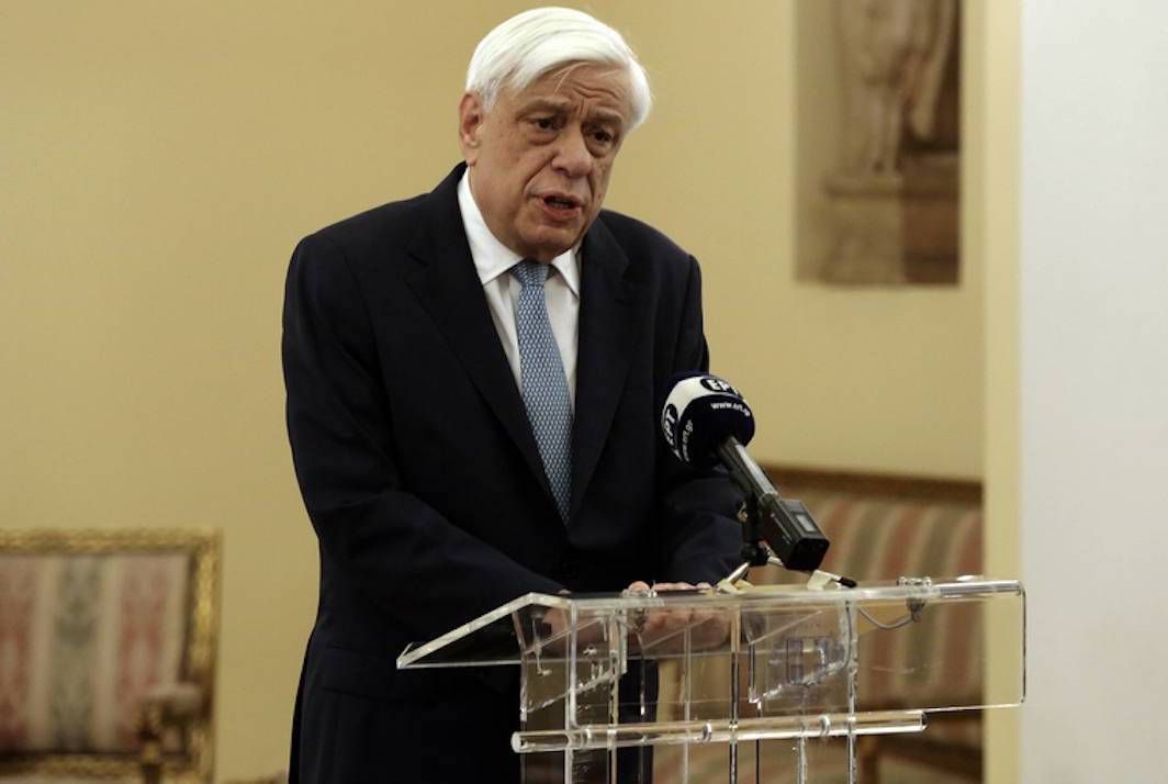 Ηχηρό μήνυμα Παυλόπουλου στην Τουρκία κατά της «παραχάραξης της ...