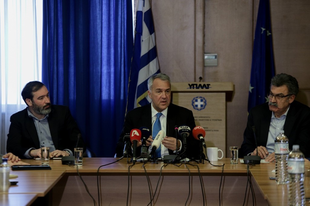 Βορίδης για την Αφρικανική Πανώλη των Χοίρων: Δεν συντρέχει λόγος ...
