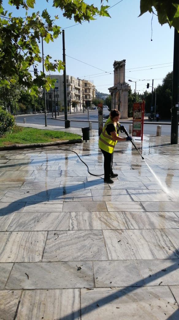 Δήμος Αθηναίων: Κυριακάτικες δράσεις καθαριότητας στην Πλάκα ...