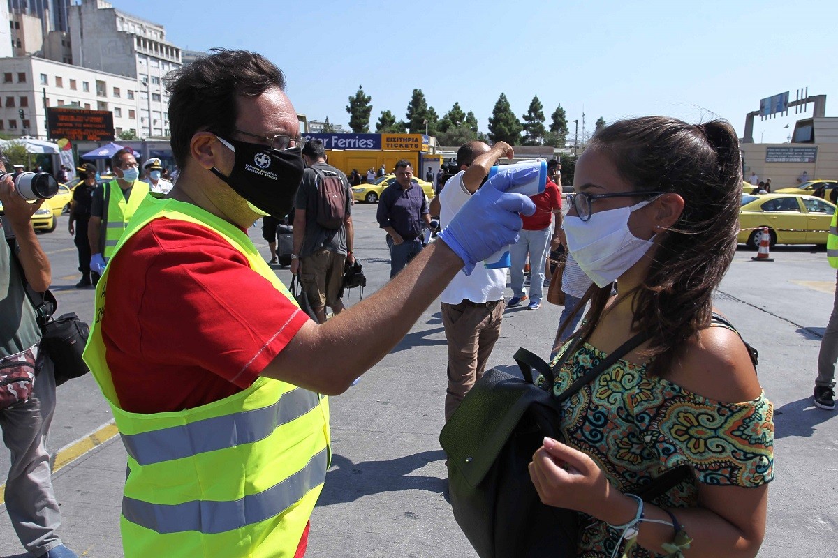 ΙΣΑ: Τεστ κορονοϊού σε πάνω από 150 ταξιδιώτες στο λιμάνι του Πειραιά ...