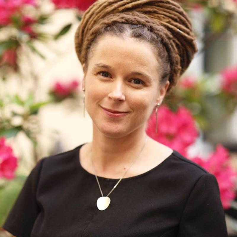 Amanda Lind: Η αντισυμβατική Υπουργός Πολιτισμού της Σουηδίας - Mononews.gr