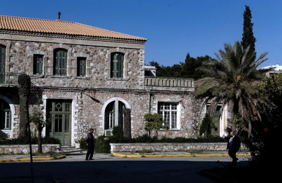 ΠΥΡΚΑΛ Υμηττού: Από τα φυσίγγια του καλυκοποιείου στην αστική ανάπλαση ...