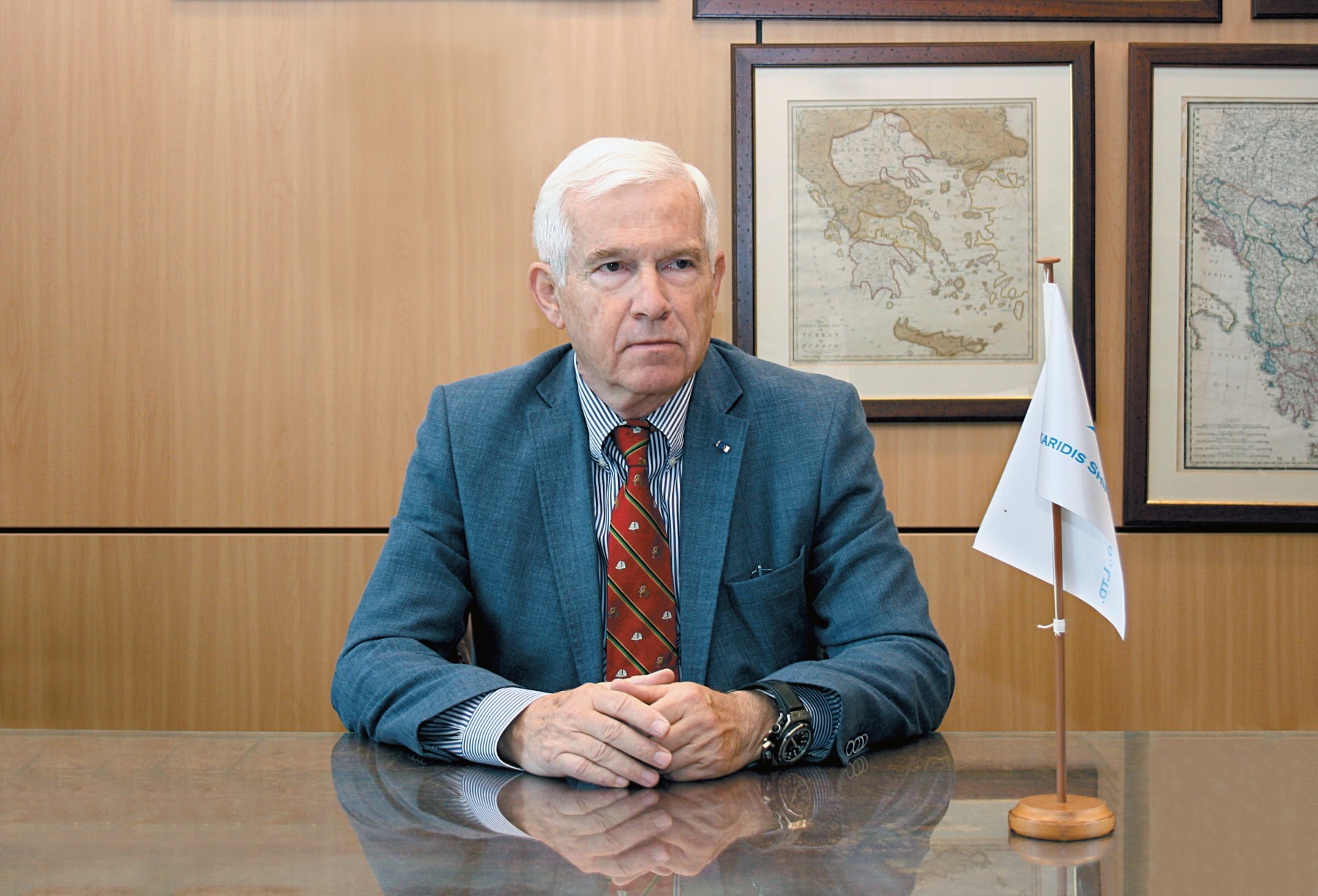 Οι Φάροι του Σαρωνικού μέσα από τον φωτογραφικό φακό του εφοπλιστή ...