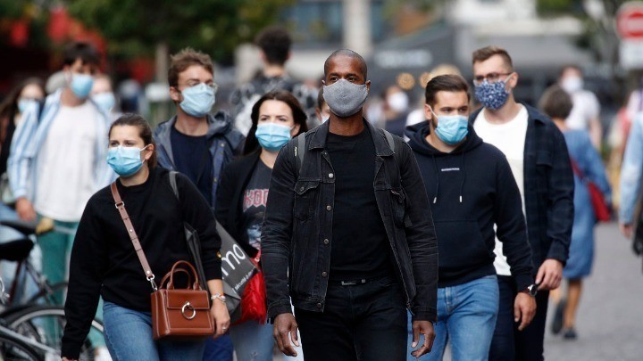 Γερμανία: Η πλειοψηφία των Γερμανών υπέρ του υποχρεωτικού εμβολιασμού ...