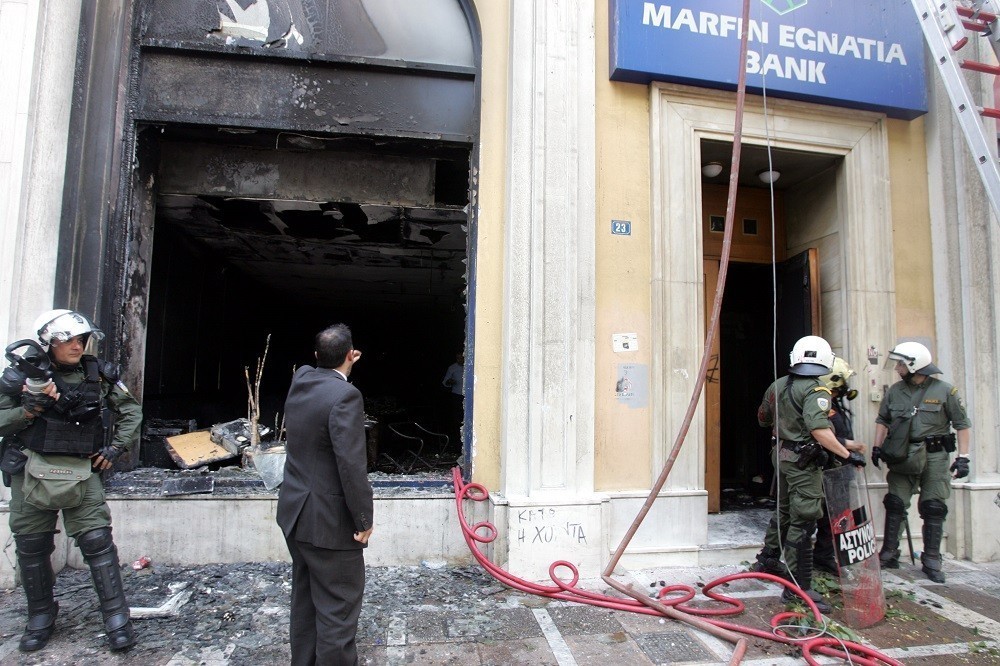 Δώδεκα χρόνια από την τραγωδία της Marfin - Mononews.gr