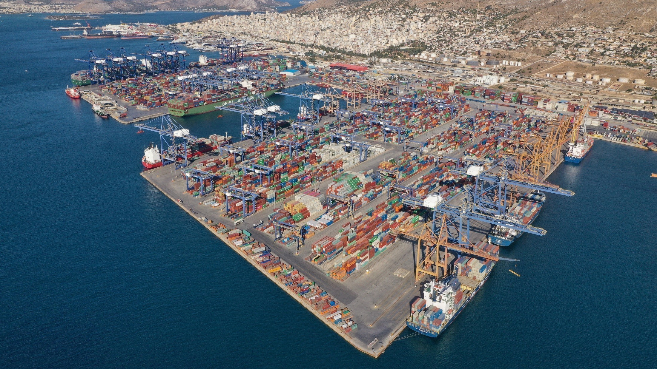 Κερδίζουν φορτία, τα λιμάνια Γκντανσκ, Αμβούργο, Πειραιά το πρώτο ...