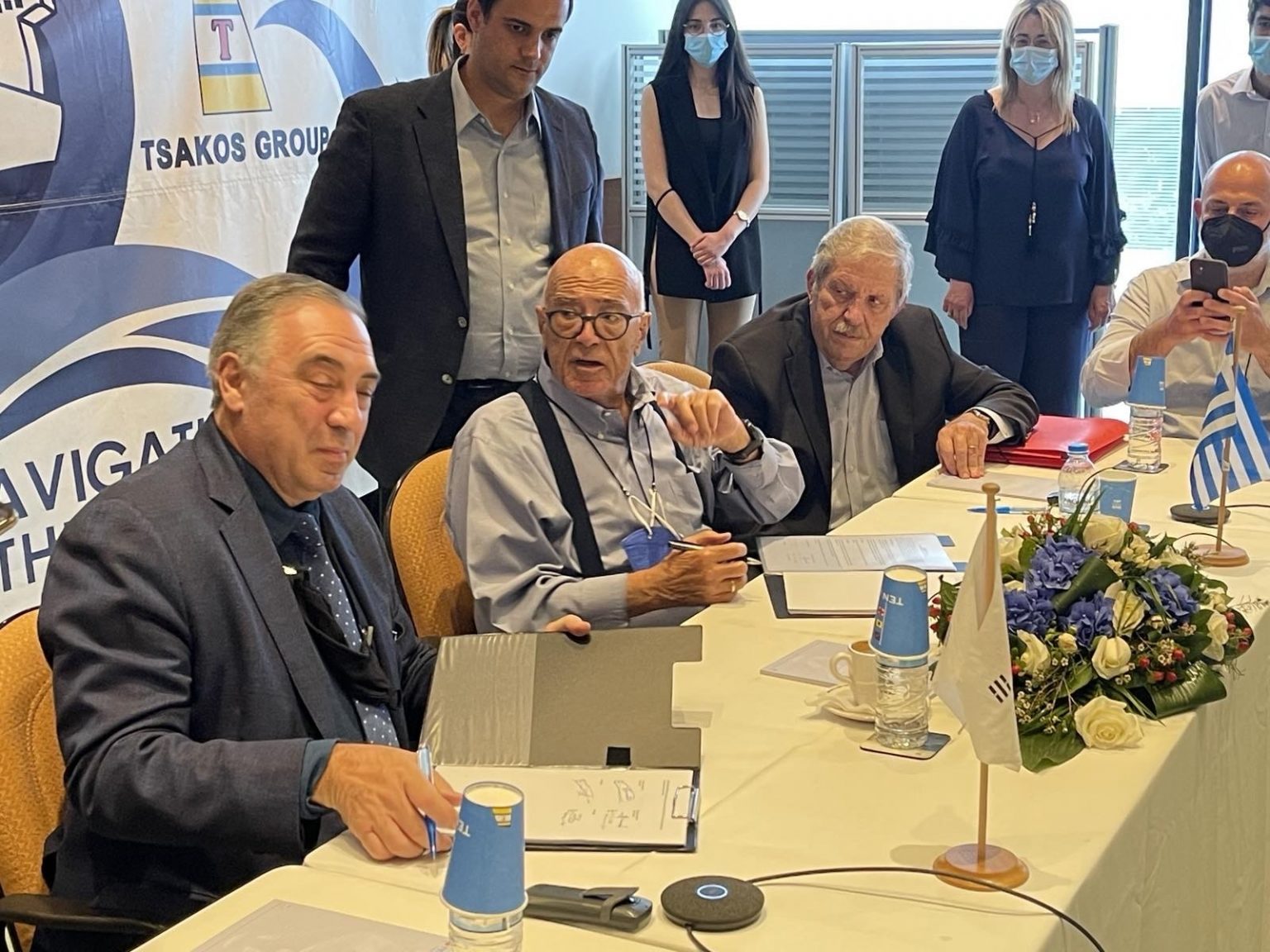 Tsakos Shipping: Ένα στα δέκα πλοία που ναυπηγούν οι Έλληνες εφοπλιστές ...