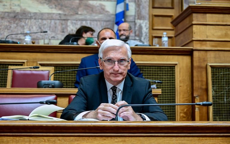 Πόλωση προάγγελος εξελίξεων στη συνεδρίαση της Επιτροπής Θεσμών και ...