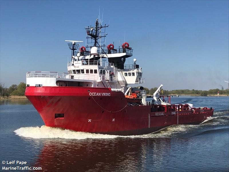 Μεταναστευτικό: Σχεδόν 470 άτομα που διασώθηκαν στην Κεντρική Μεσόγειο ...