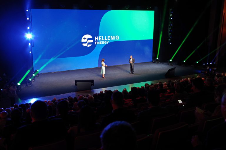 HELLENiQ ENERGY: Νέο όνομα και νέα εποχή για τα ΕΛΛΗΝΙΚΑ ΠΕΤΡΕΛΑΙΑ- Τι ...
