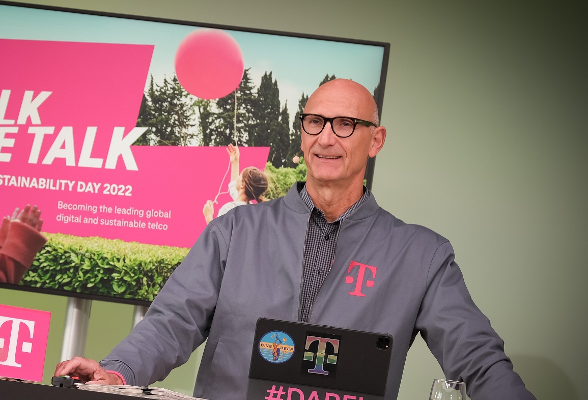 Deutsche Telekom: Κάλυψη του 50% των ενεργειακών αναγκών της στην ...