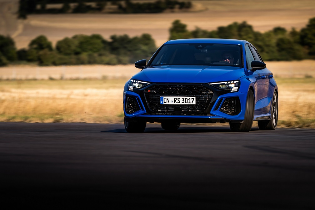 Audi RS 3 Performance Edition - Mononews.gr