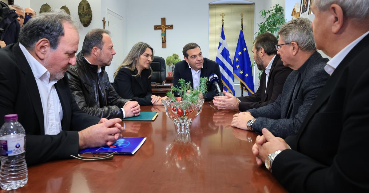 Τσίπρας: Κρατική αισχροκέρδεια η διατήρηση ΦΠΑ και ΕΦΚ με τέτοια ...