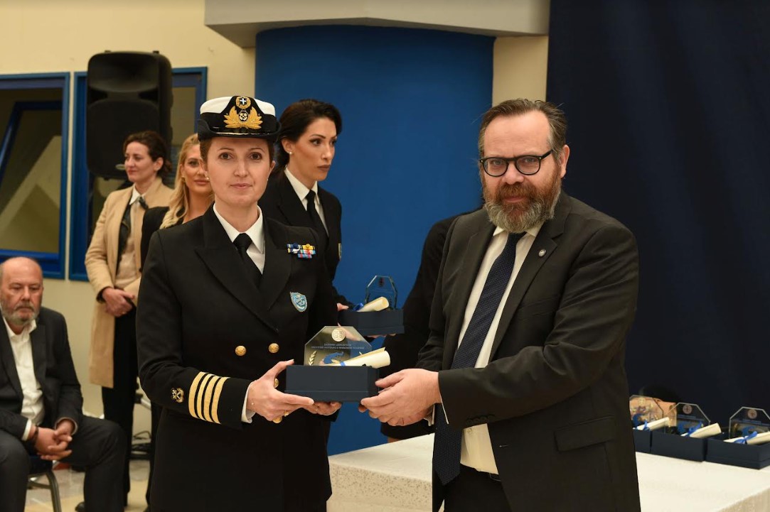 ΥΠΟΥΡΓΕΙΟ ΝΑΥΤΙΛΙΑΣ : Αθηνά Φωκά , η Κεφαλονίτισσα που κέρδισε τιμητική ...