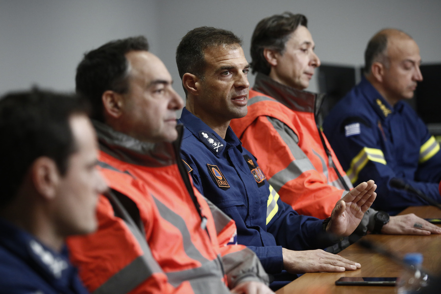 Σεισμός στην Τουρκία: Η συγκλονιστική εμπειρία των ανδρών της ΕΜΑΚ και ...