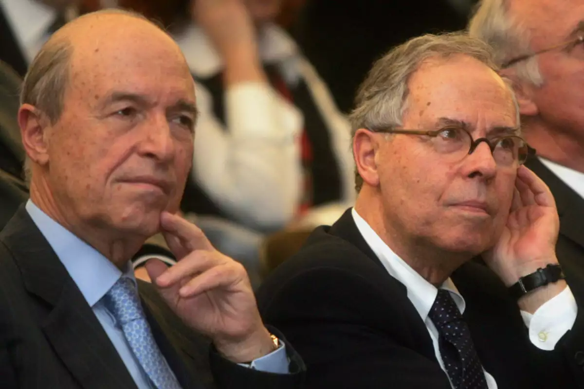 Σπύρος Σημίτης: Πέθανε ο αδελφός του πρώην πρωθυπουργού - Mononews.gr