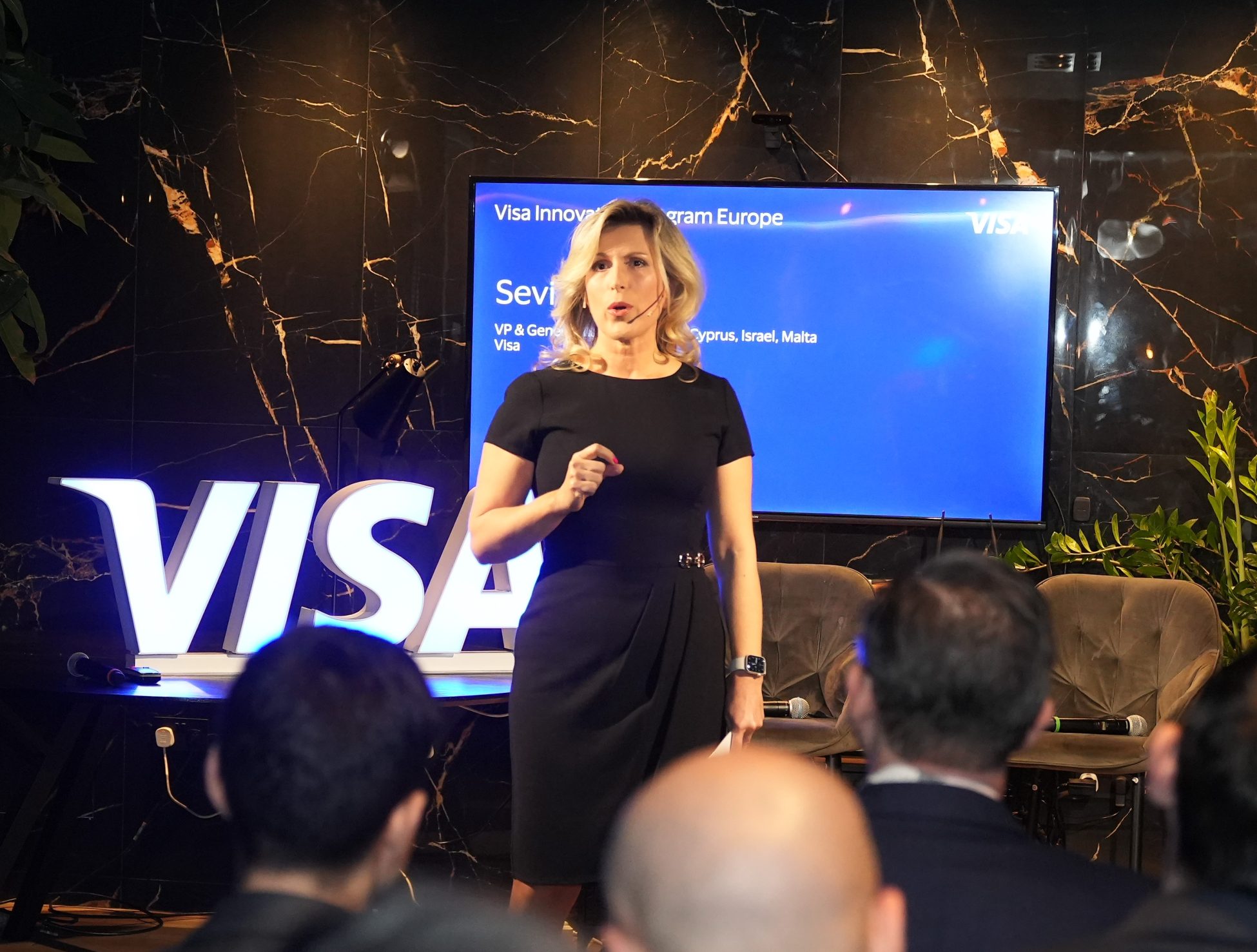 Sevi Vassileva (Visa): Η αξία ενός ανθρώπου δεν καθορίζεται από το φύλο, τη δουλειά, τη θέση ή ...