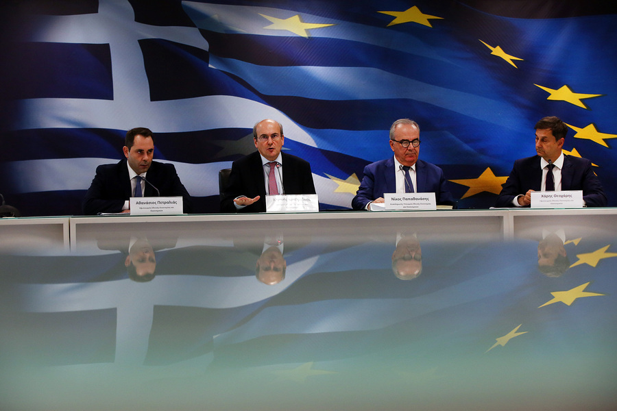 ΥΠΟΙΚ: Παράταση του Market Pass έως τον Οκτώβριο, €70 αύξηση σε όλους ...