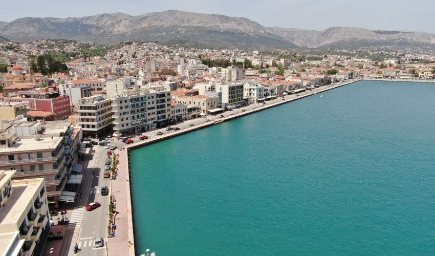 Αυξήθηκε κατά 64,3% η κίνηση από το Τσεσμέ στη Χίο, αλλά η εσωτερική ...