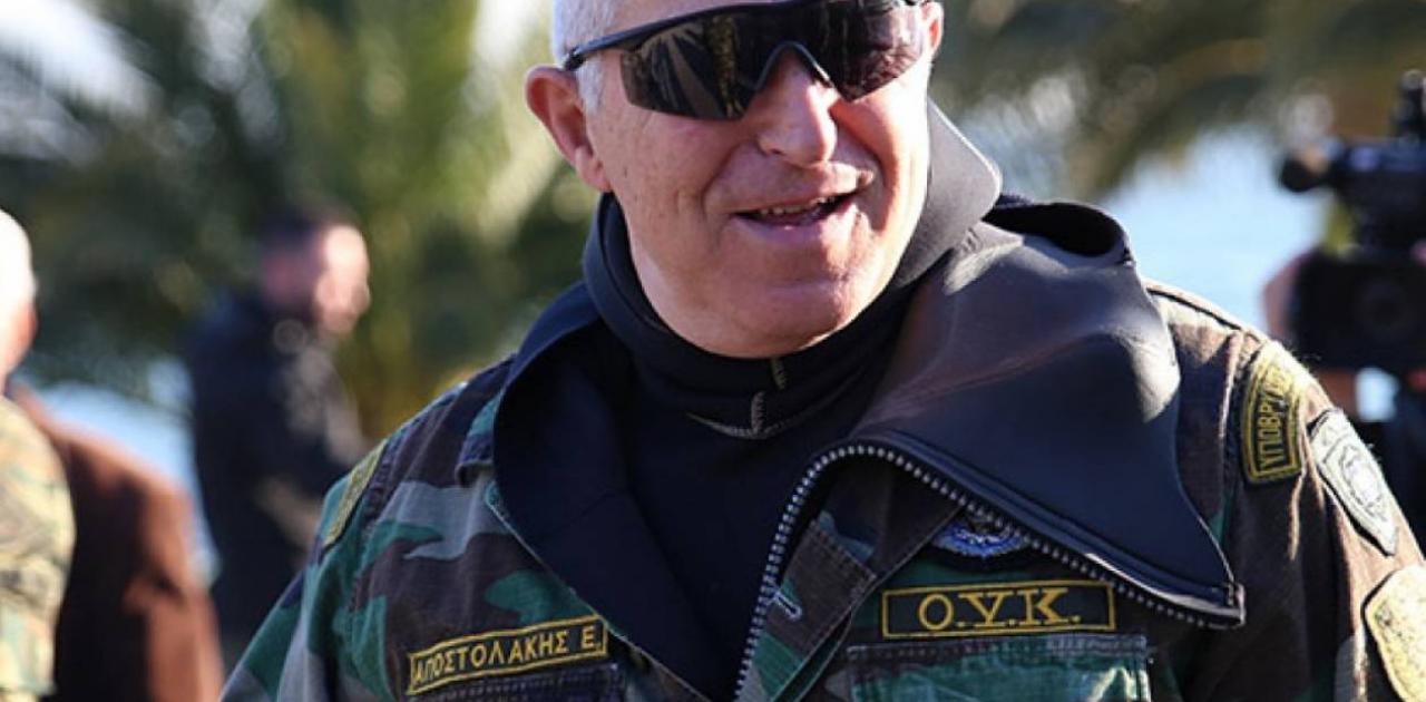 Ευάγγελος Αποστολάκης: Ο «ΟΥΚάς» που έγινε «παιδονόμος» και σκιά του ...