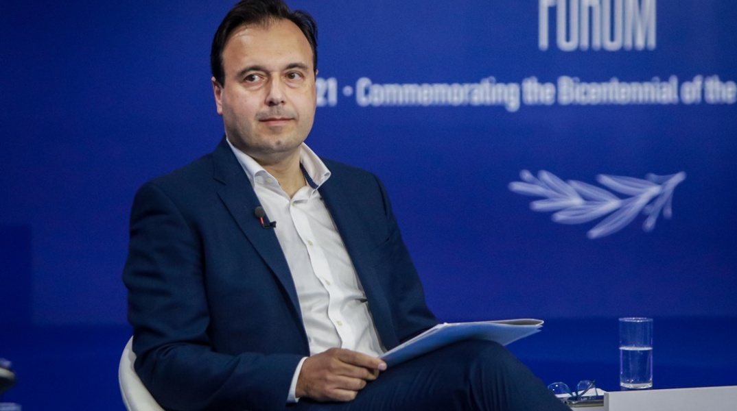 Ερχεται ο ψηφιακός φάκελος για τα αυτοκίνητα - Τι είπε ο Παπαστεργίου ...