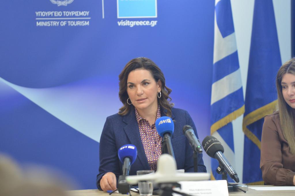 mAiGreece: Η νέα εφαρμογή του υπουργείου Τουρισμού - Ψηφιακός βοηθός ...
