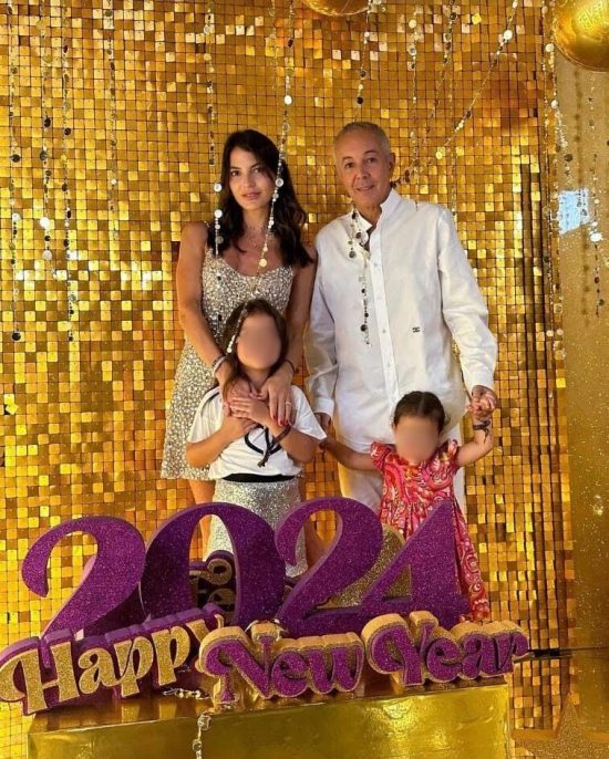 Γιάννης και Δήμητρα Κούστα: Αλλαγή χρόνου στο ειδυλλιακό Σεν Μπαρτς ...