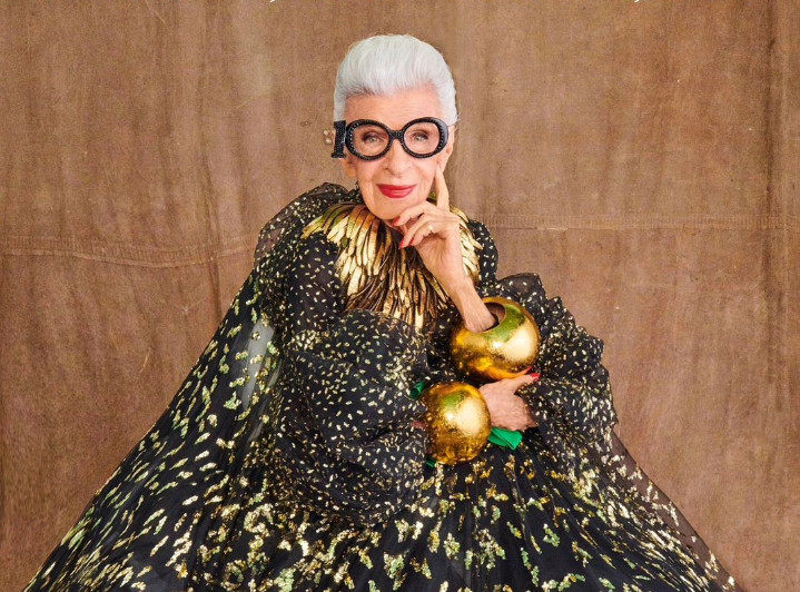 Iris Apfel: Πέθανε σε ηλικία 102 ετών το μεγαλύτερο fashion icon του κόσμου - Mononews.gr