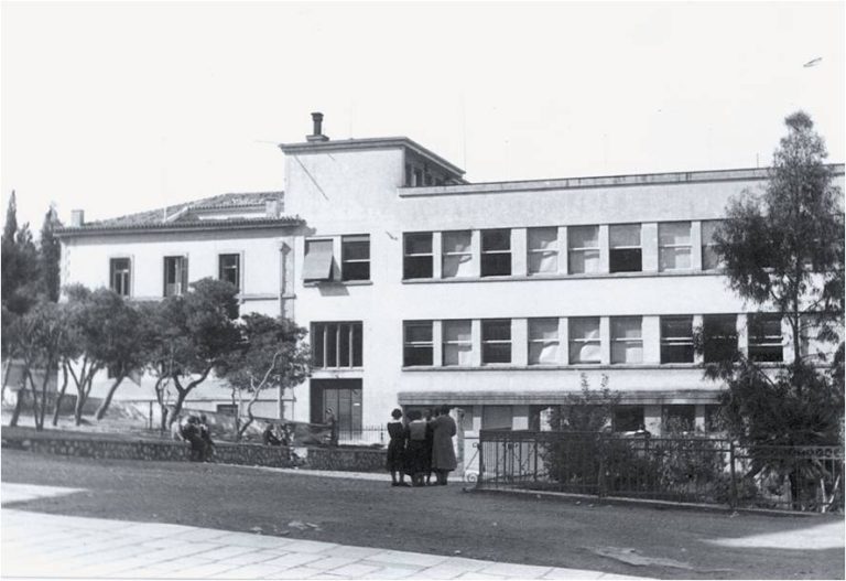 Διατηρητέα τα κτήρια της πρώην Γερμανικής Σχολής στα Εξάρχεια - Mononews.gr