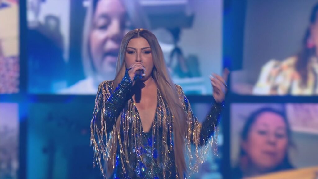Η Έλενα Παπαρίζου αποθεώθηκε ξανά στη Eurovision - Το εκθαμβωτικό ...