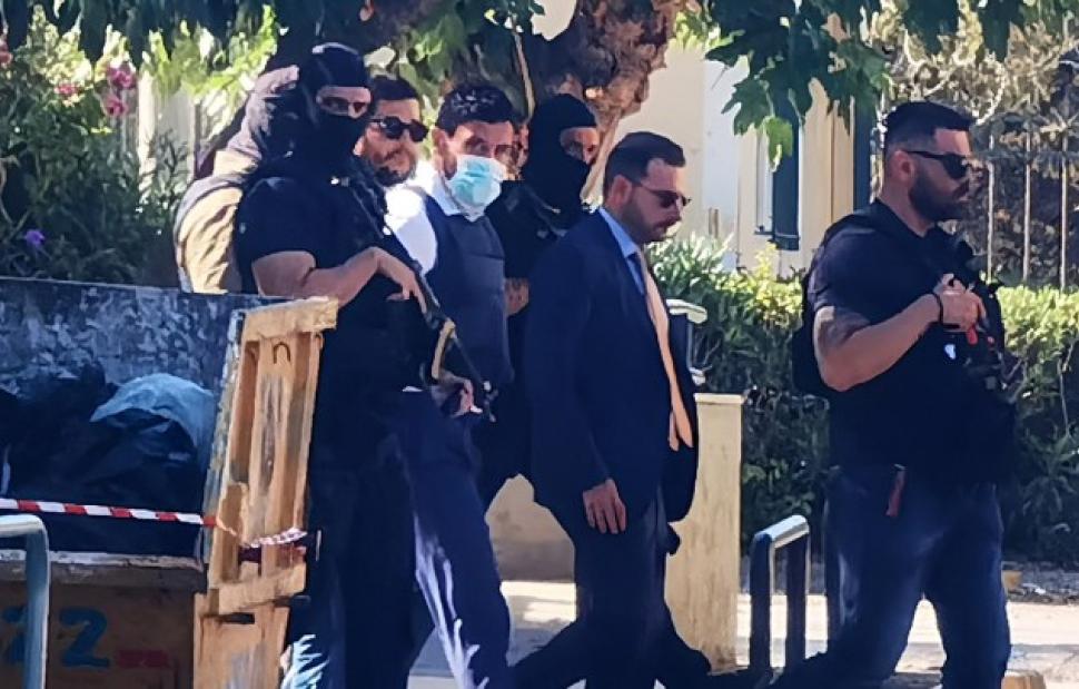 Έγκλημα στο Ψυχικό: Βρέθηκε πυρίτιδα σε αντικείμενο του 44χρονου που ...