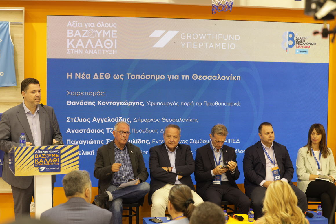 Ανδρέας Λιβέρης: «Κοντέινερ» στο Καστελλόριζο για τον γάμο του γιου του ...