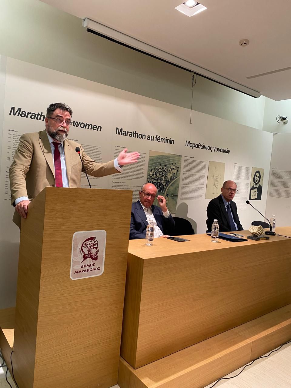Βασίλης Οικονόμου: Σύνδεση του Δήμου Μαραθώνα με αστική συγκοινωνία ...