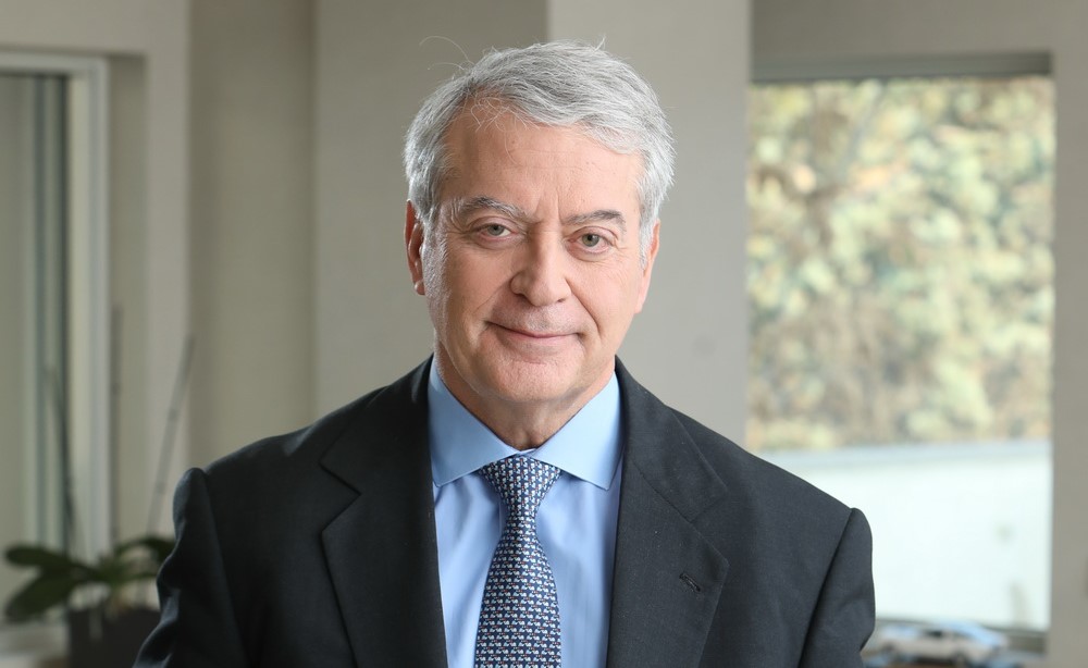 Ο Απόστολος Ταμβακάκης, πρόεδρος και CEO του EOS Capital, στο My Story ...
