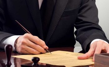 Διαθήκες: Τι αλλάζει για τους κληρονόμους και τι θα συμβεί με τις ...