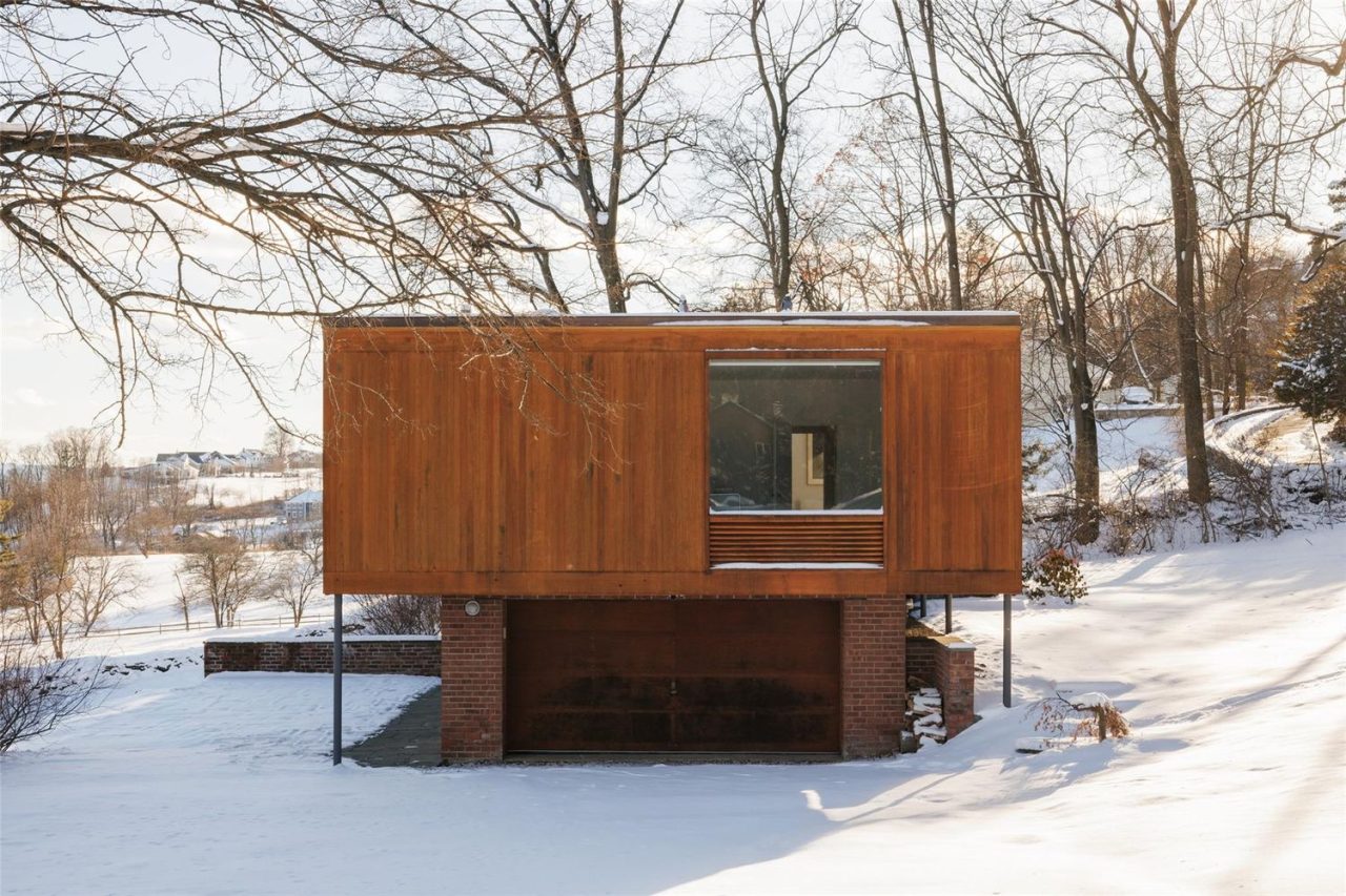 Το περίφημο Wolfhouse με την υπογραφή του Philip Johnson ψάχνει νέο ...