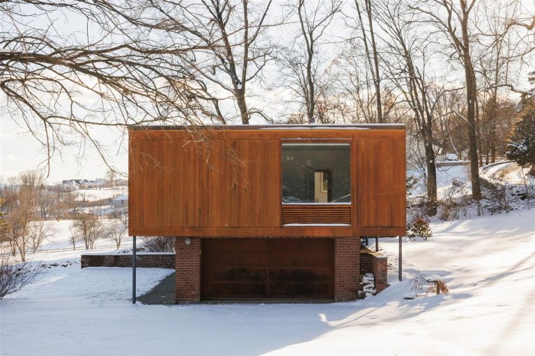 Το περίφημο Wolfhouse με την υπογραφή του Philip Johnson ψάχνει νέο ...